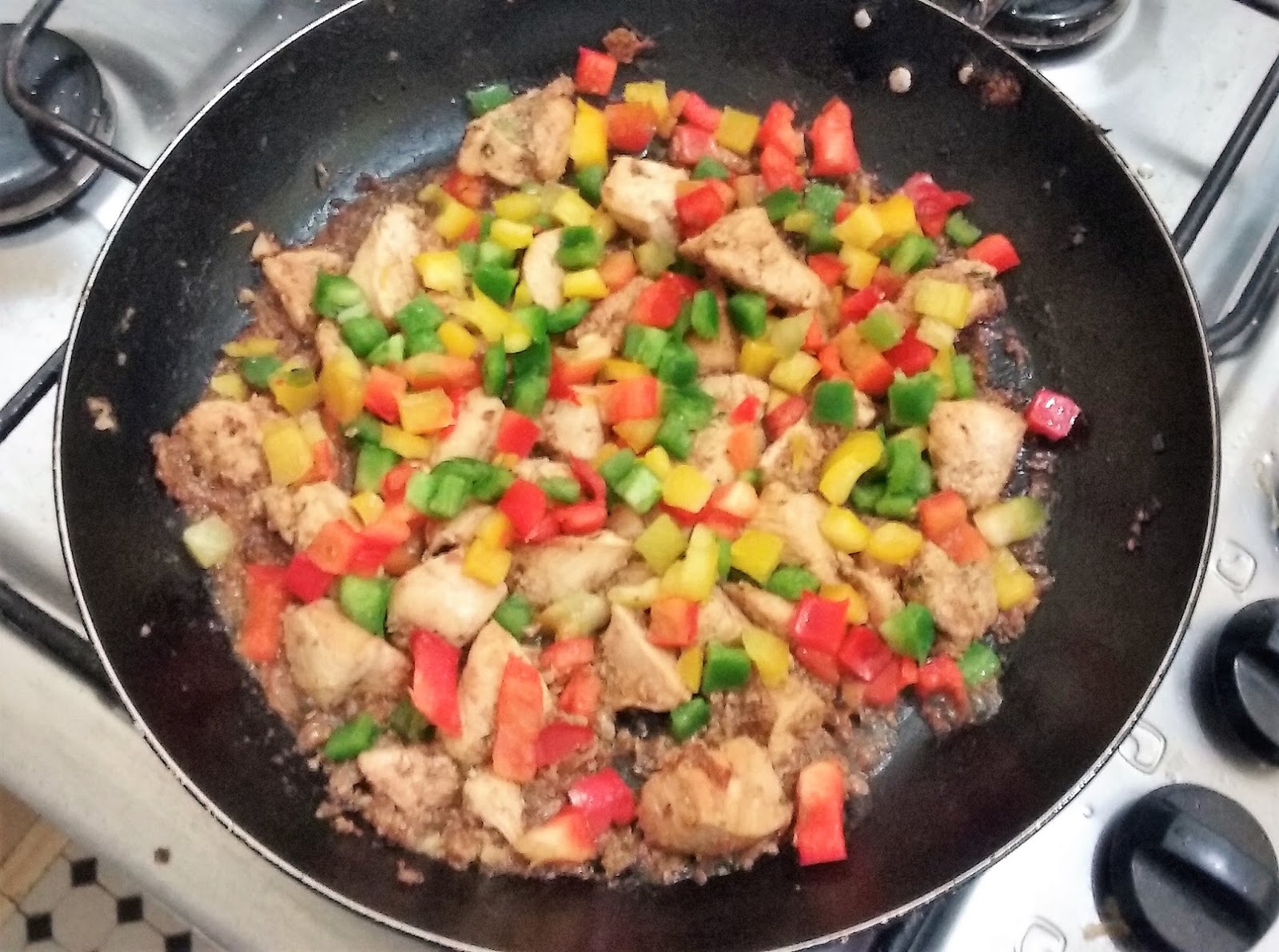 Ipanema Pitanga: Frango com Pimentão