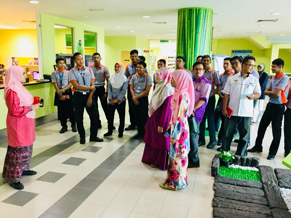 UniMAP Library: Lawatan Kerja Akademik Kolej Vokasional Kangar, Perlis.