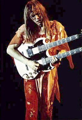 Rockfile Radio Rock Files: Happy Birthday STEVE HOWE (video)