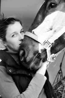 Red Hawke Eventing: About Mary Macklin