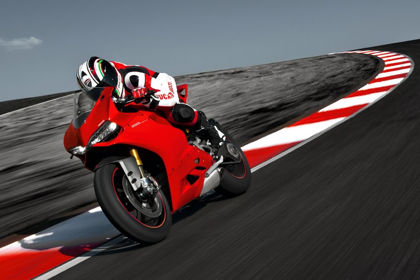 Ducati announces UK track days in association with California Superbike ...