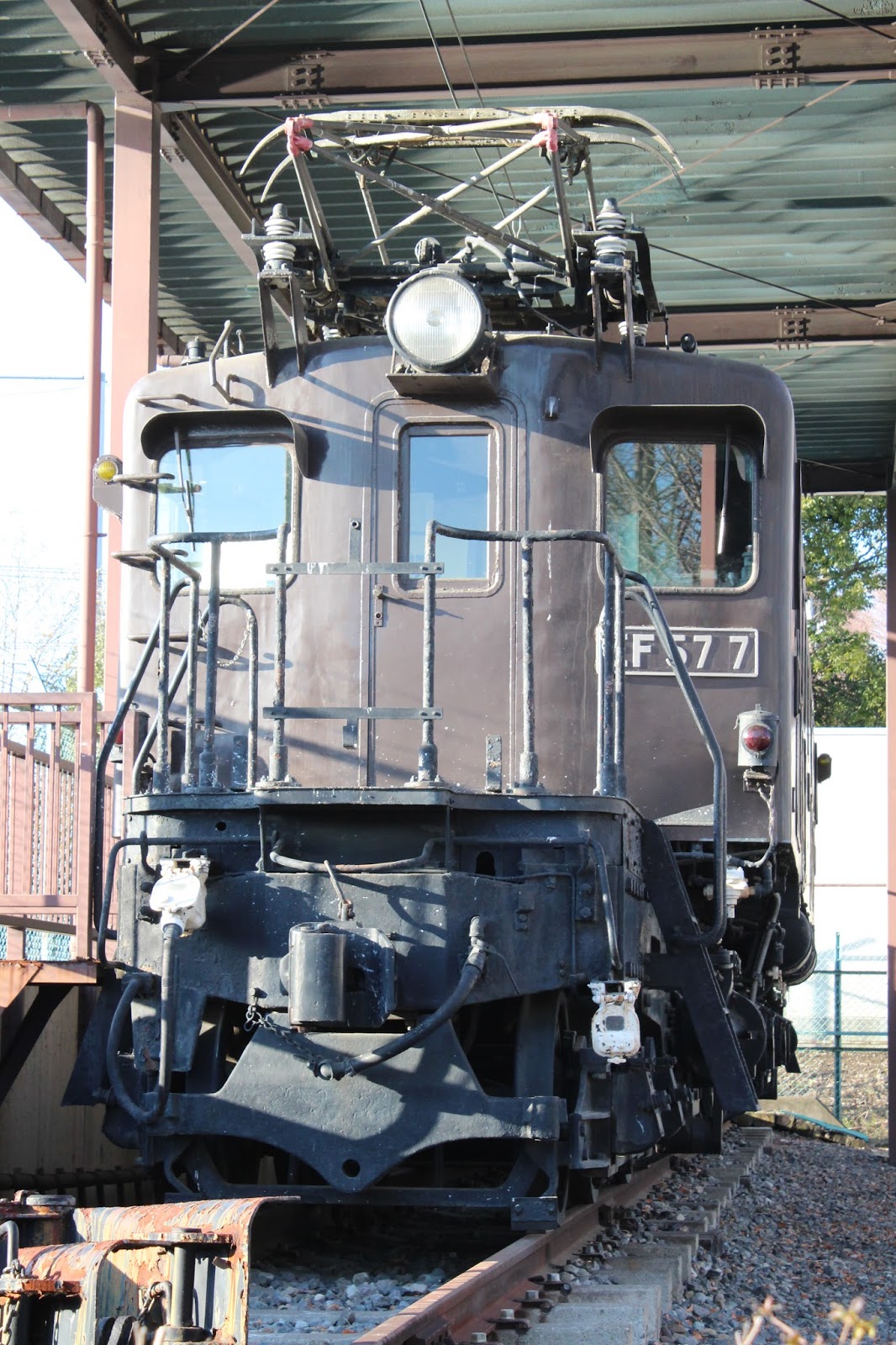 ハマちどり写真帖: 【宇】EF57 7保存機