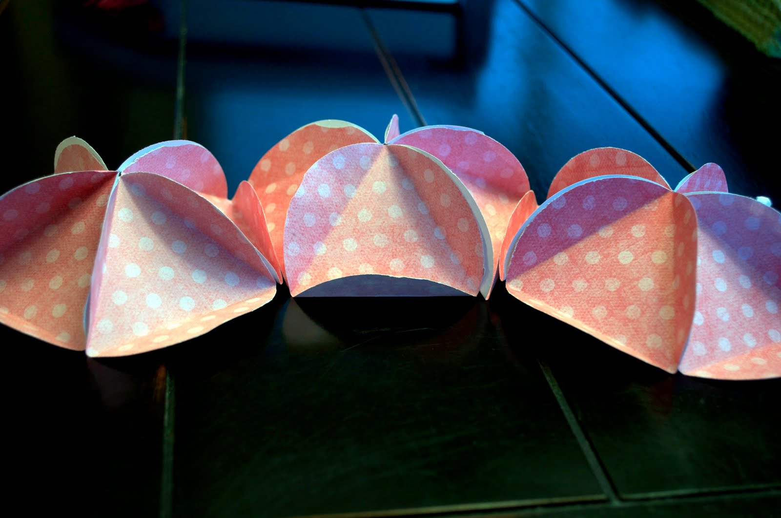 Jilly's Stampin Studio: Paper Balls-Tutorial