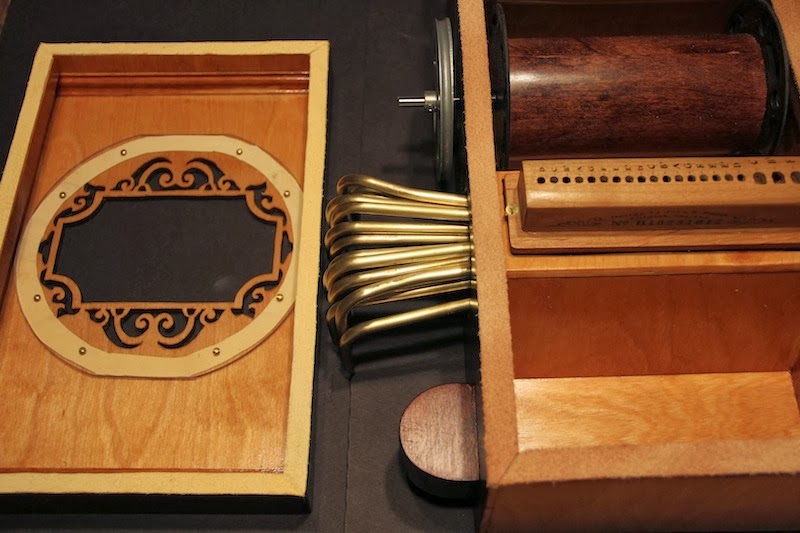 Building a Homemade Crank Organ: Pressure box seal