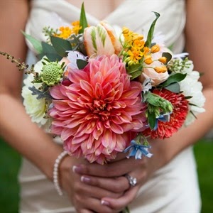 4 Reasons Why Dahlia Wedding Flowers Are the Perfect for Wedding ...