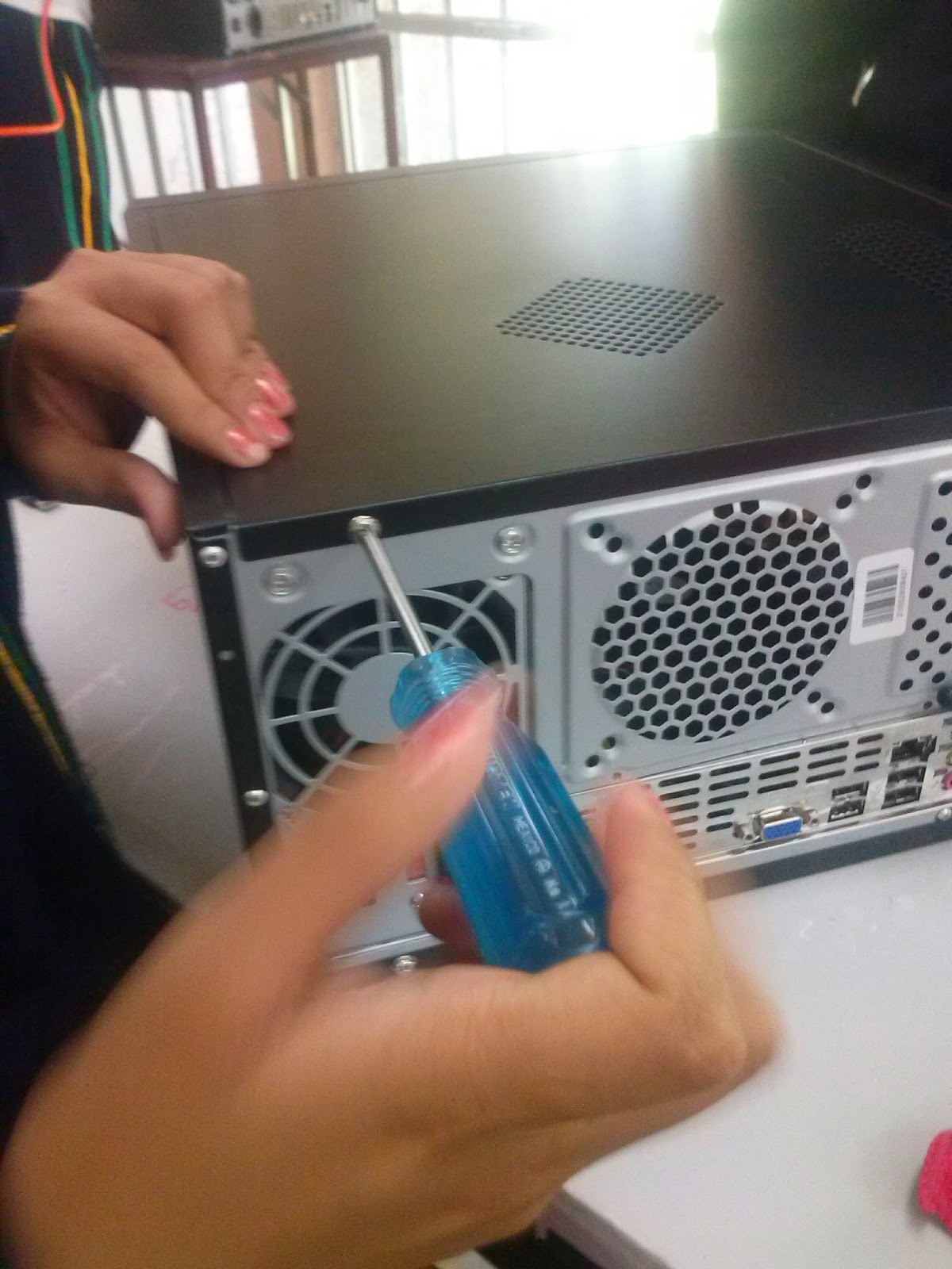 Generaciones o evolución de las computadoras M1s1: Reporte de practica ...