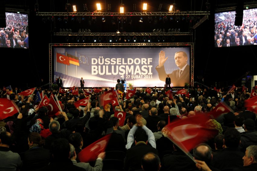 Islam in Europe: Germany: Turks to vote in upcoming Turkish elections