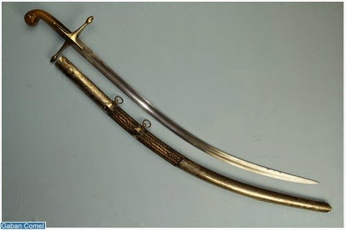 Pedang Damaskus Pedang Paling Tajam Sekali Didunia. - Gaban Comel