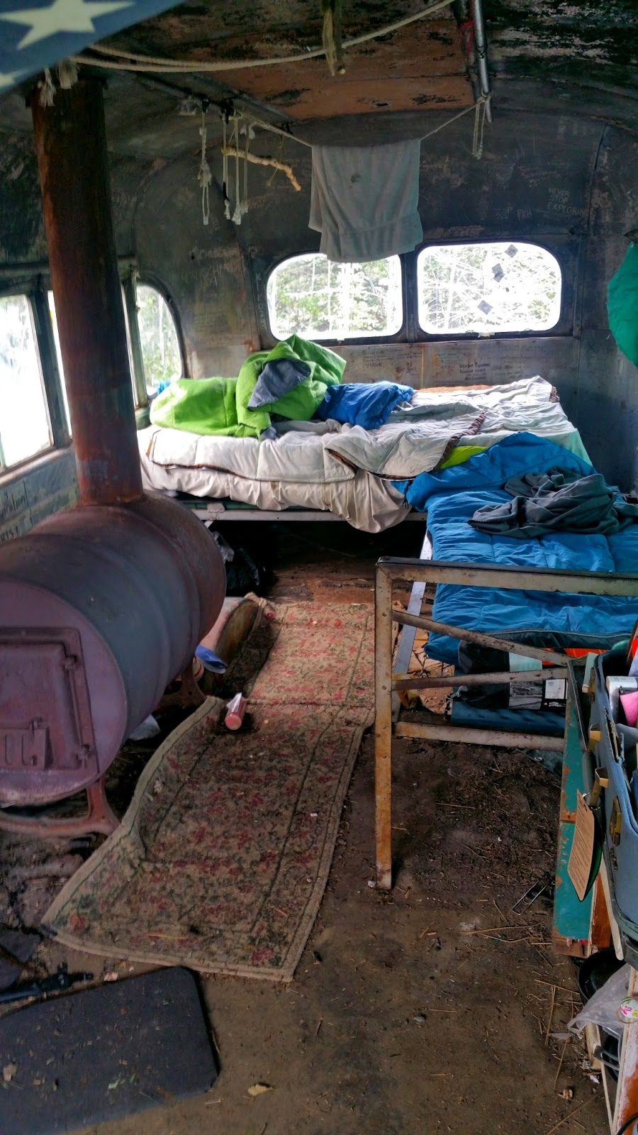 Spread The Better: CHRISTOPHER MCCANDLESS - "Magic Bus" Healy, AK