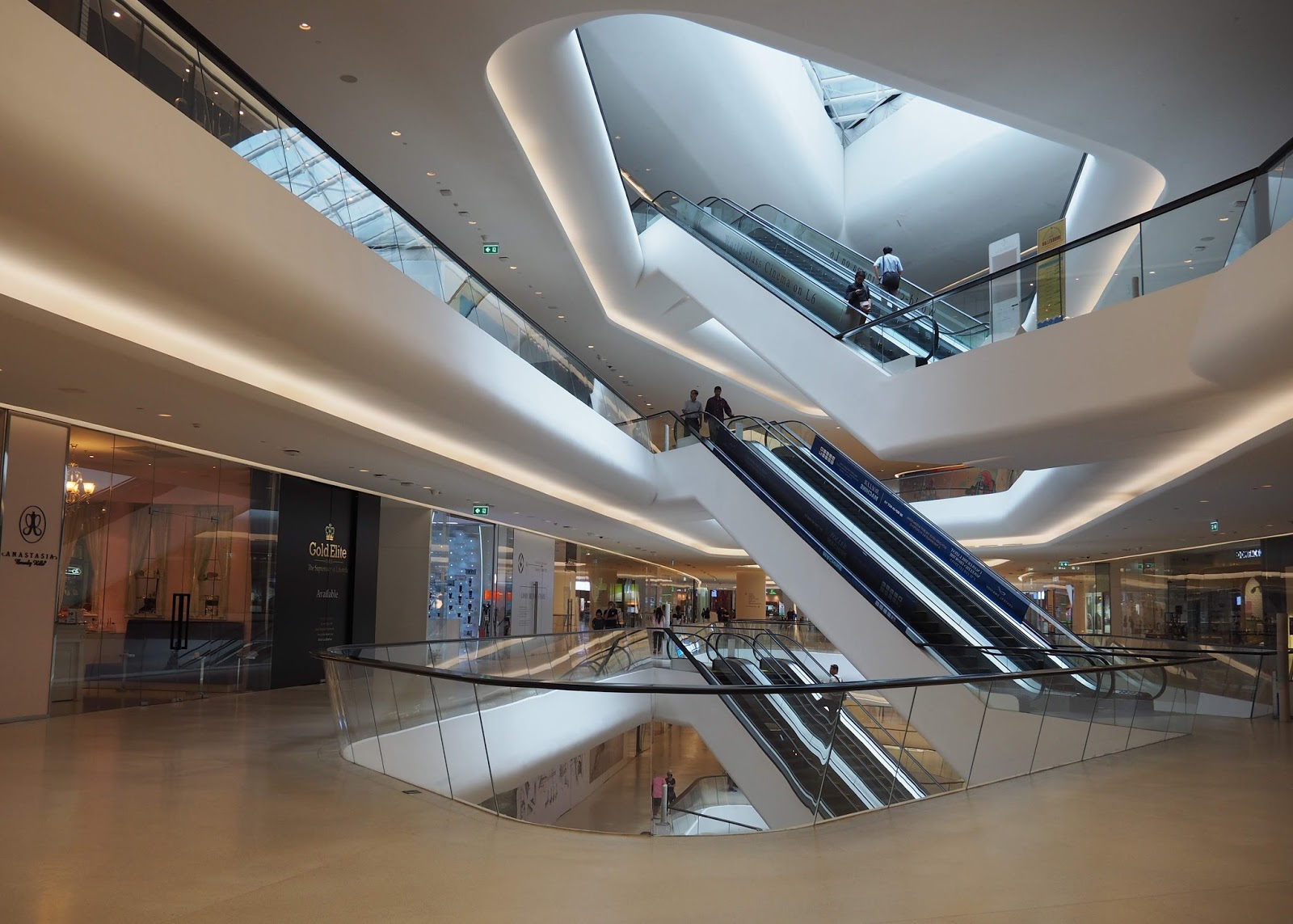 Bangkok 2015 - Central Embassy Shopping Mall