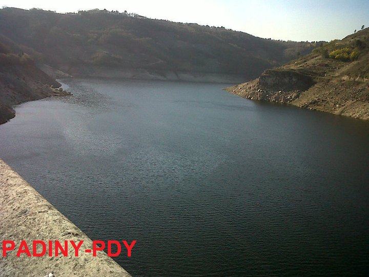PADINY-PDY: EMBALSE DE BELESAR EL MÁS GRANDE DE GALICIA Y DEL RIO MIÑO