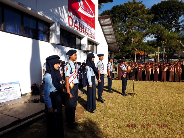 Rudy Hermawan News: Upacara Bendera Senin Pagi, 19 Agustus 2013 di SMKN ...
