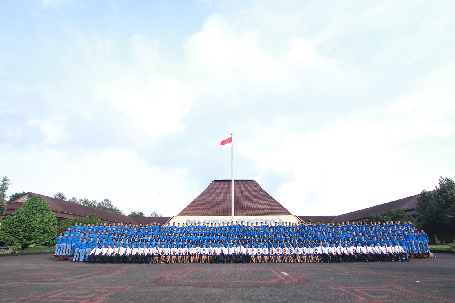 Masuk SMA Taruna Nusantara tuh gimana sih, kak?