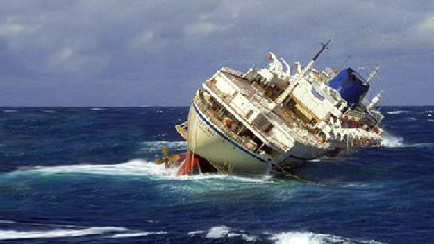 EΛ TA NEA (C) HELLAS XG 2022: Το ναυάγιο του MTS Oceanos [βίντεο+φωτο]