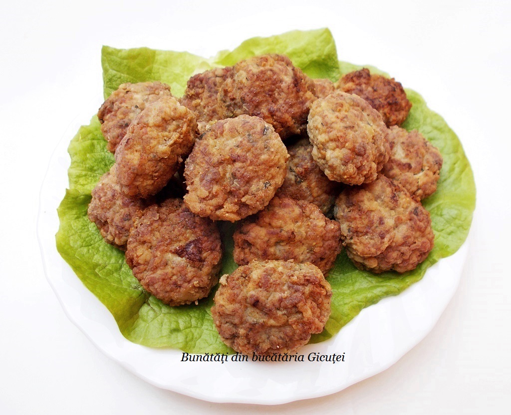 Chiftelute delicioase si suculente - Bunătăți din bucătăria Gicuței