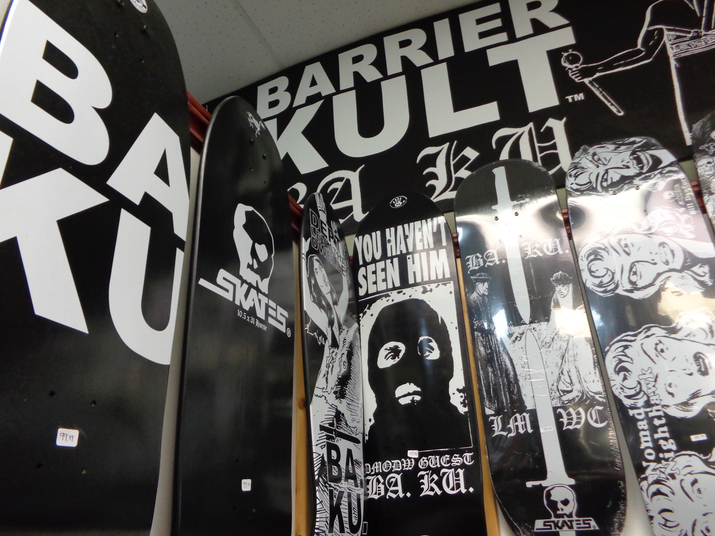 THE BARRIER KULT: BARRIER KULT CLOTHING AND SKULL SKATES
