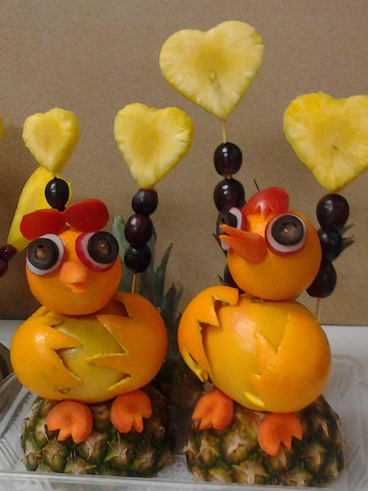 Creatividades Latinas: ARREGLOS FRUTALES