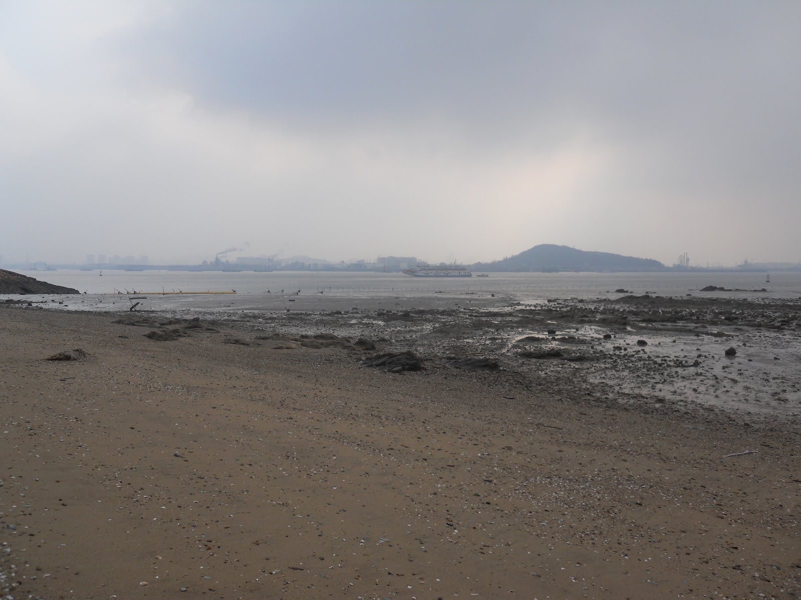 The Bagsy Blog: Mud, Mud Glorious Mud - Flanders & Swann