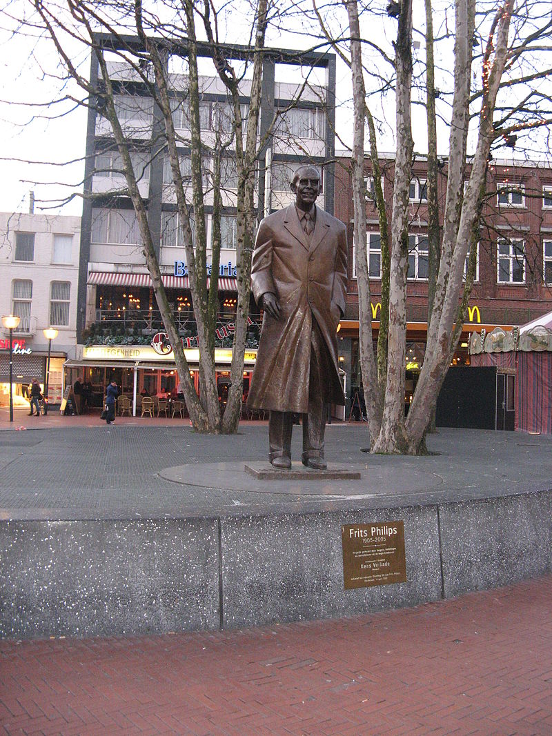 Top History Facts : The History of Philips