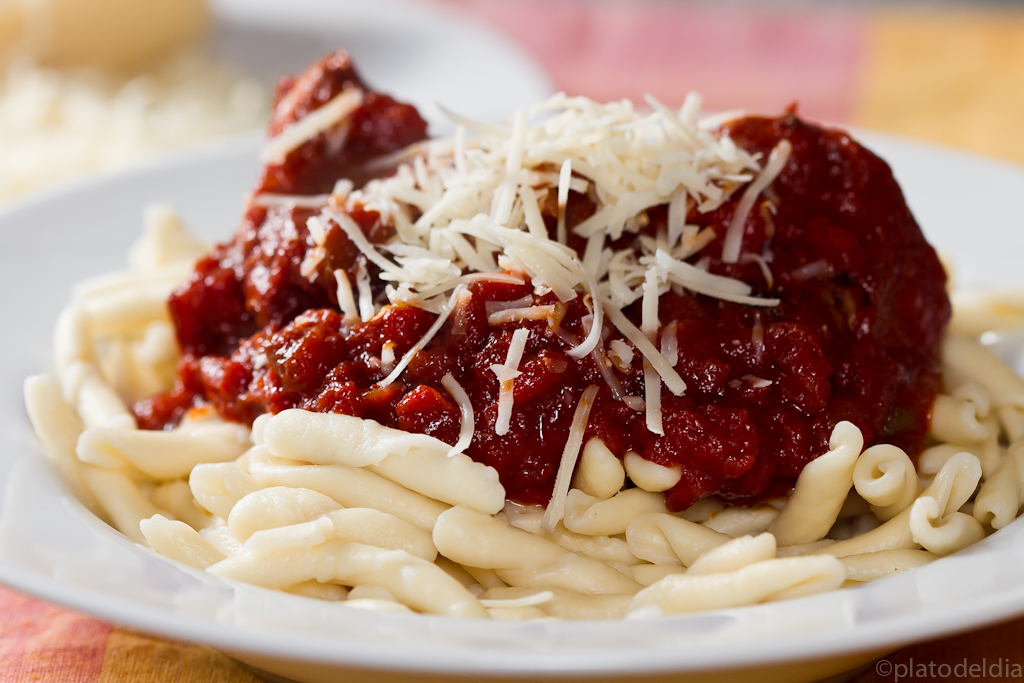 Fideos con Estofado / Plato del Día