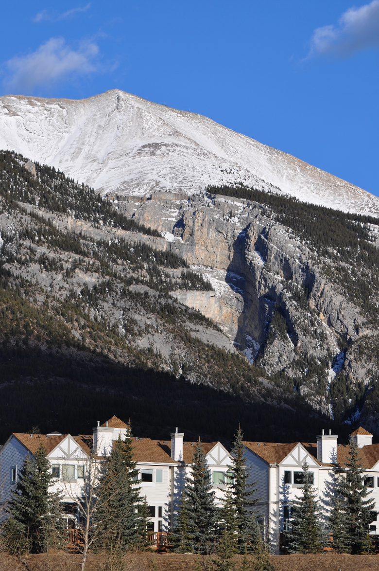 OSCAR EL MEXICANO PICS: Las Montañas Rocallosas desde Canmore, Canada ...