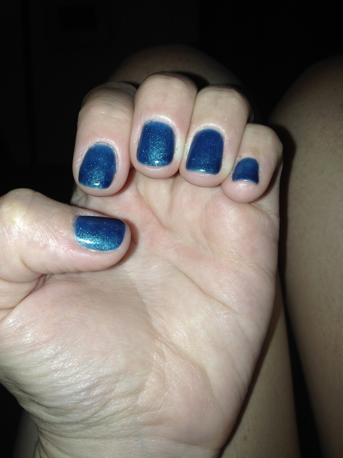 Poppy Dabbles: Rock Climbing with a Gel Manicure