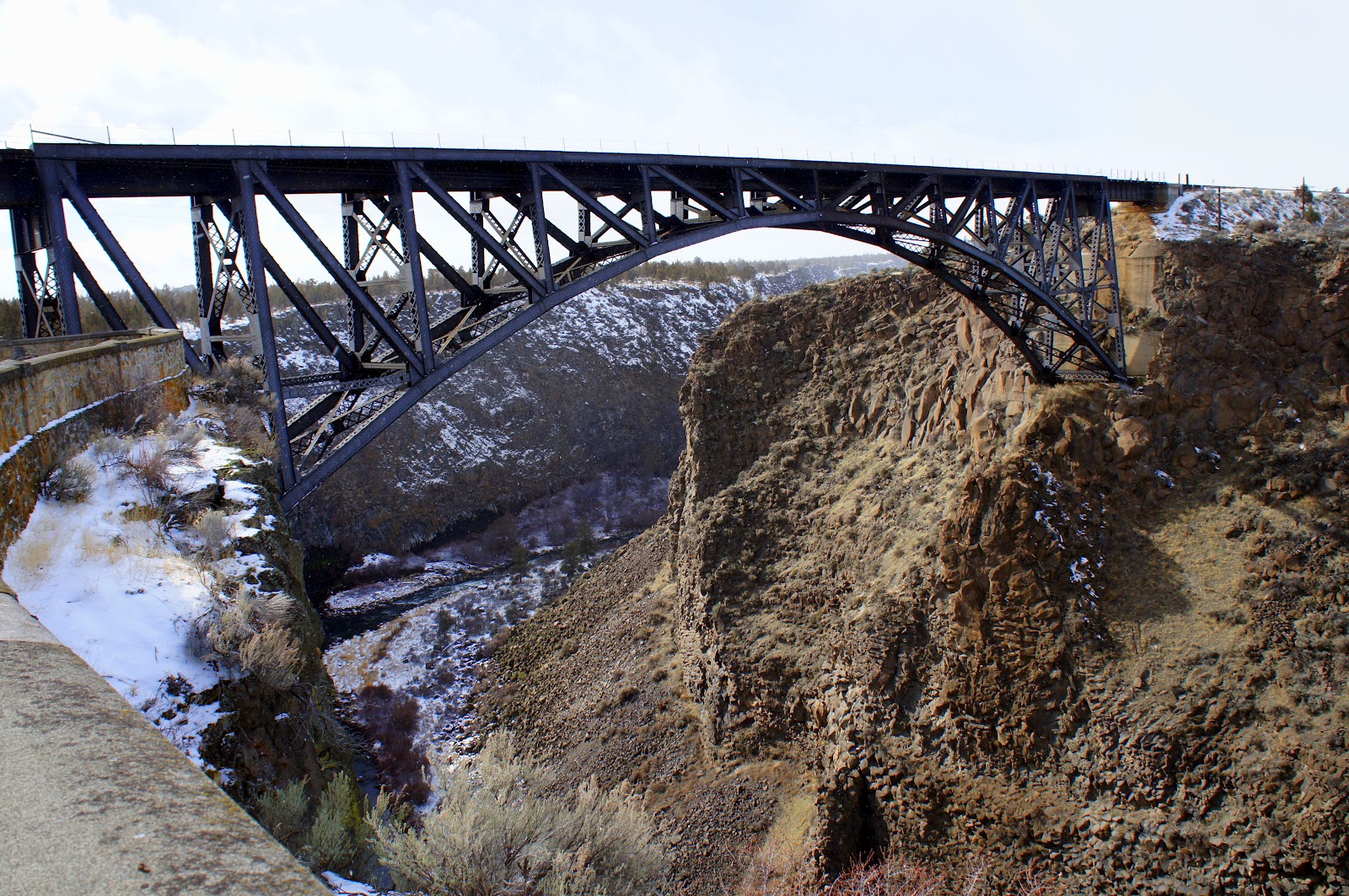 No railroad allowed switches on bridges, did they? - page 1 - N and Z ...