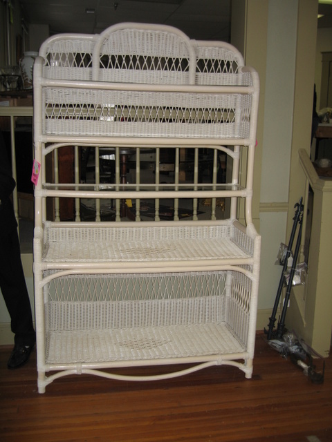 The Second Yard: *Lexington Wicker Bakers Rack