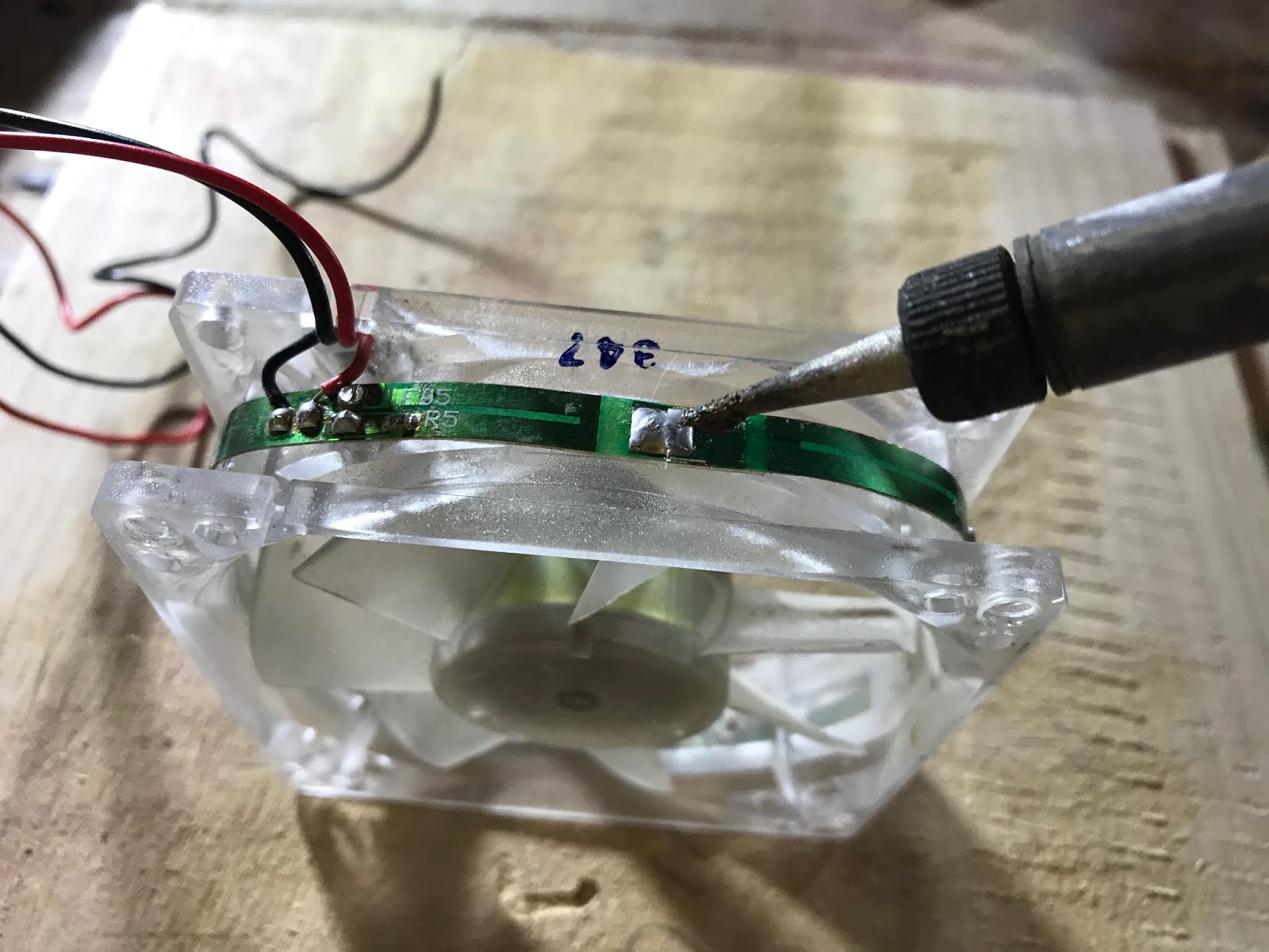 Converting a Computer Fan to a USB Desk Fan | Small Workshop Chronicles