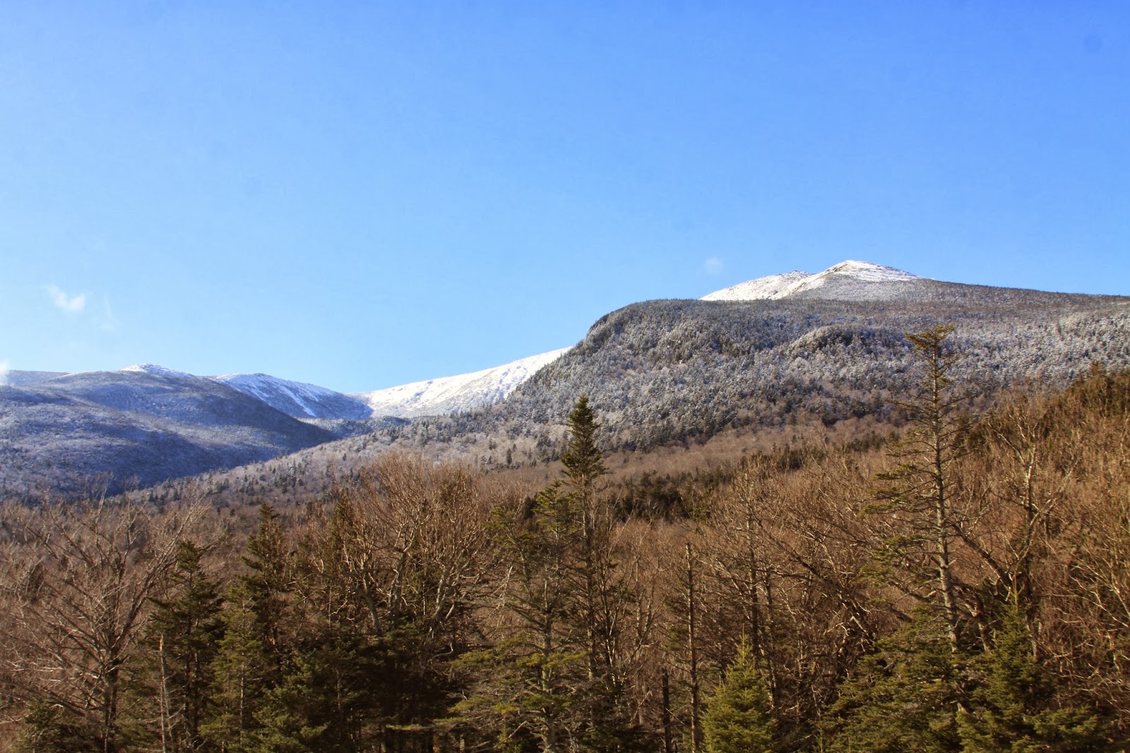 The Presidential Trail - The Scenic Turnout through Pinkham's Notch