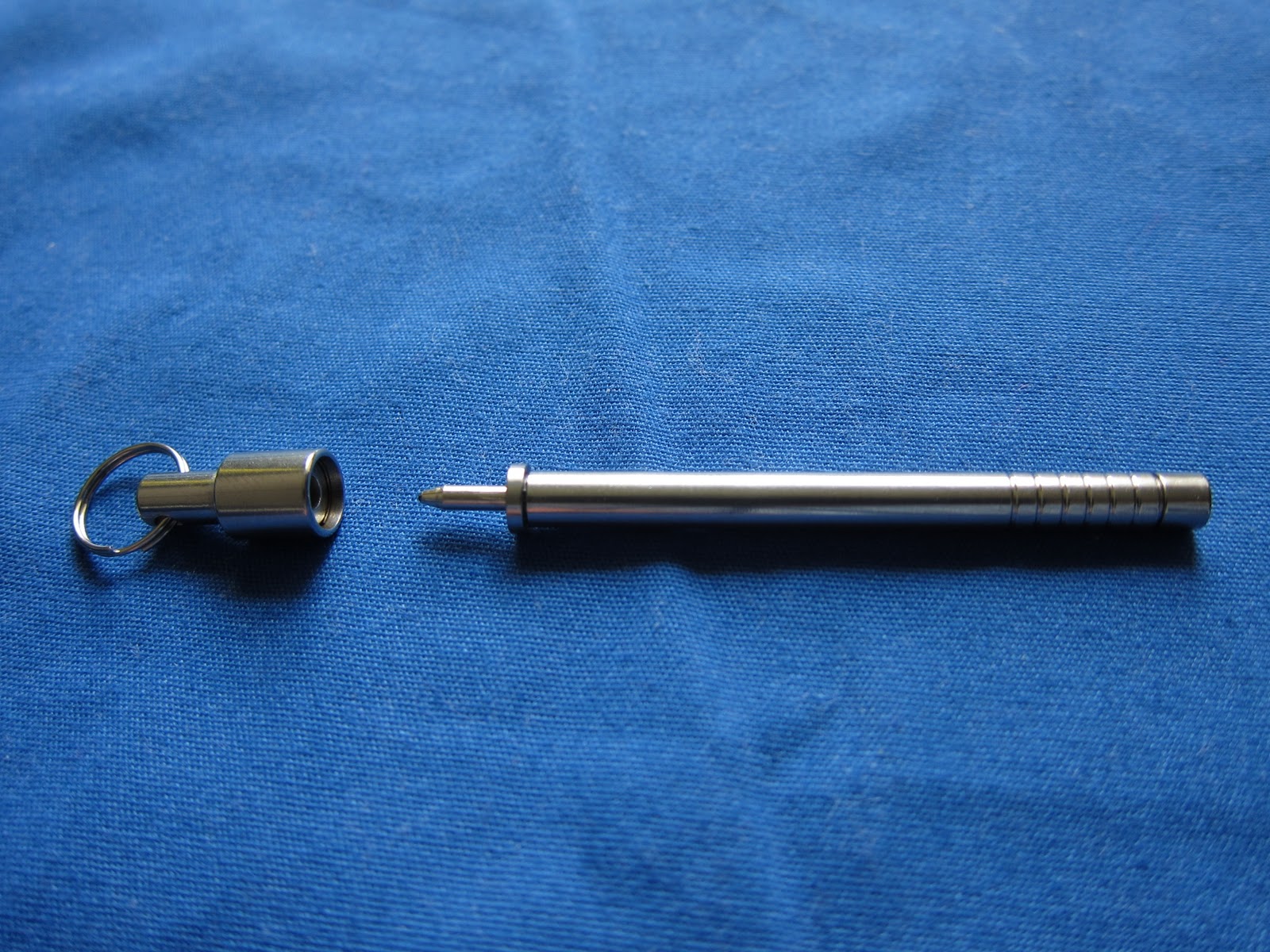 Keychain Pen Review; Picopen vs Telepen | Keychain Gadgets and Pocket Tools