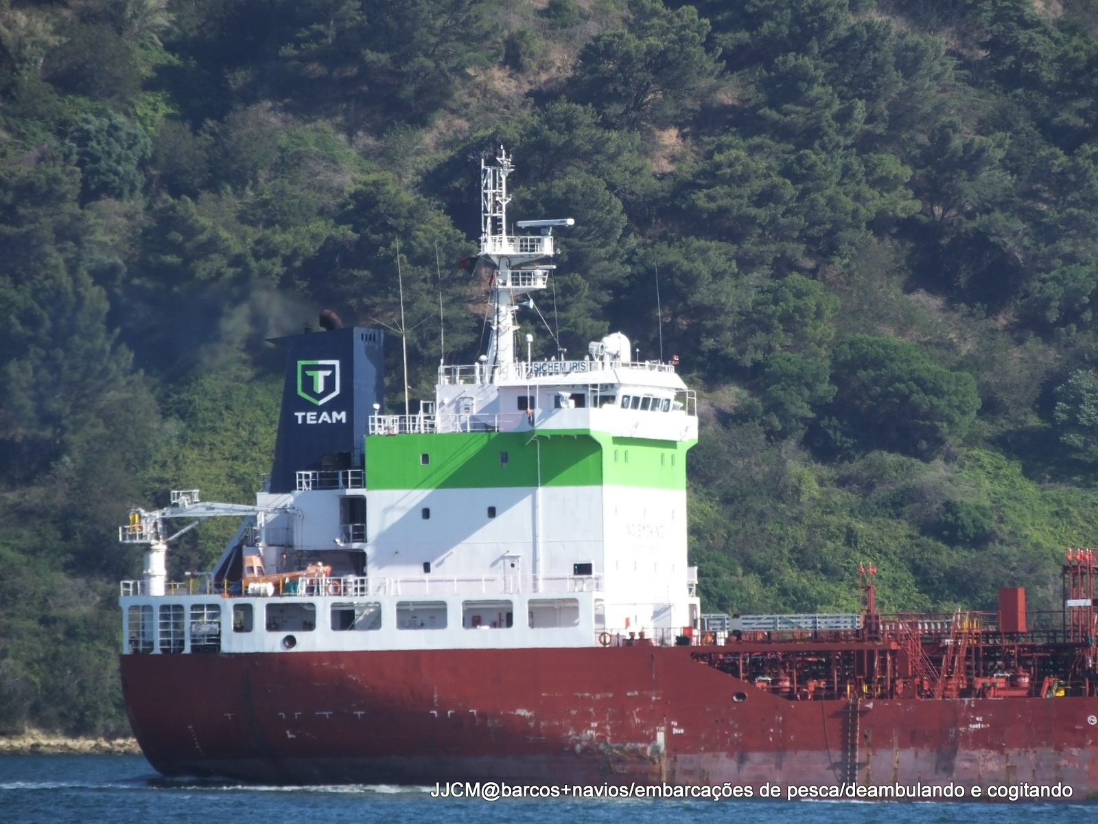 BARCOS+NAVIOS: SICHEM IRIS