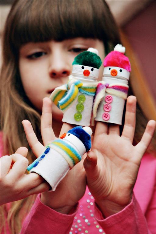 those northern skies: Gorgeous Pinata, Snowman Finger Puppets ...