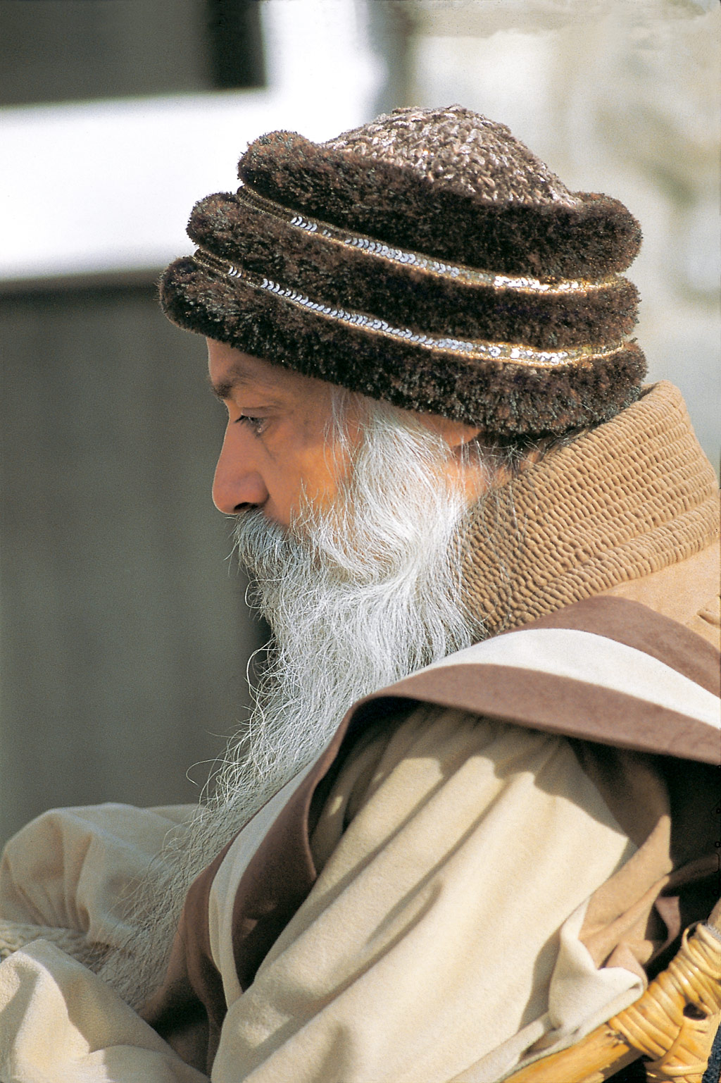 Osho's Beautiful Pictures Part-19 - Oshodhara Community