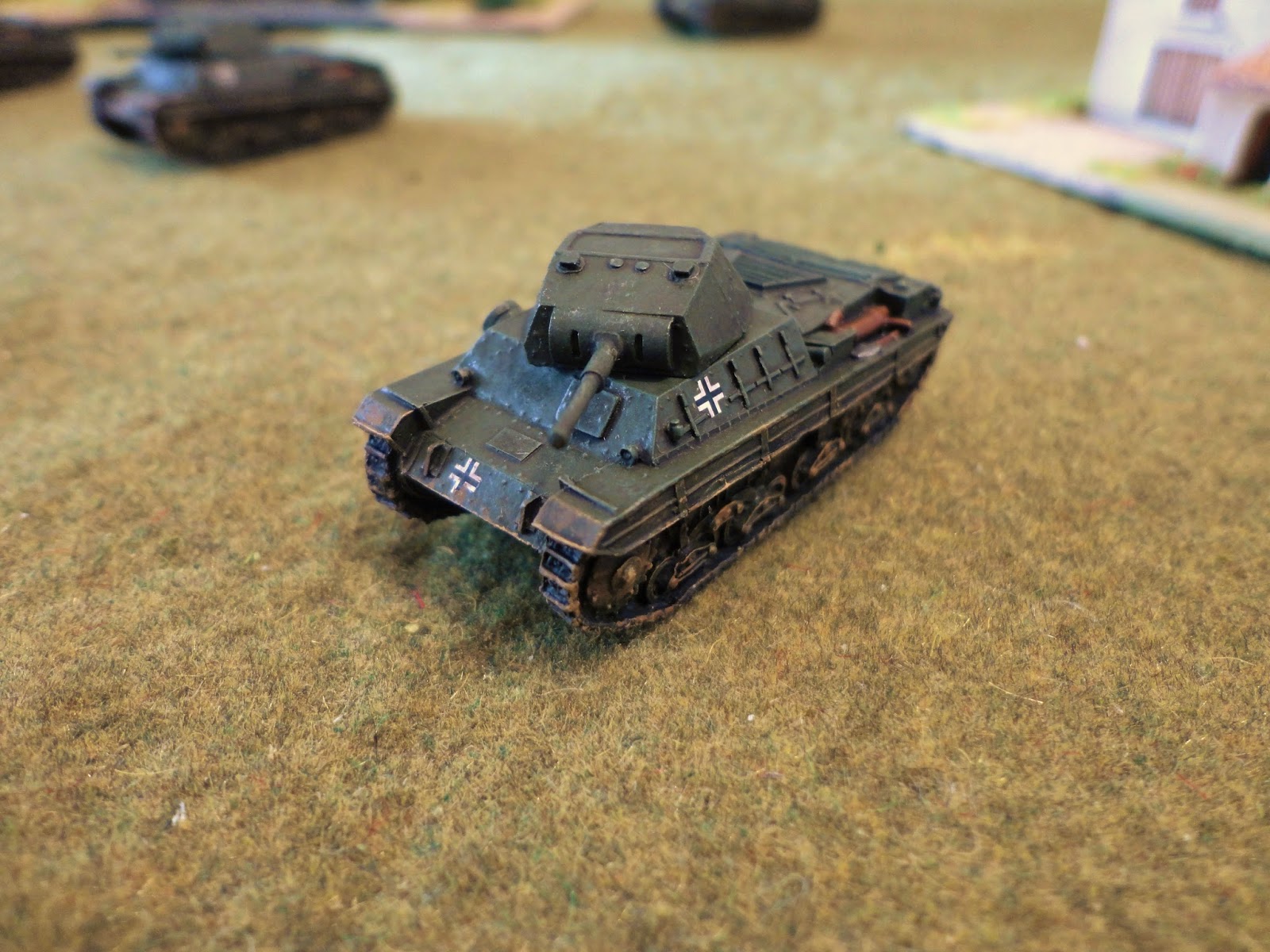 10/ 12mm WW2 and 6mm Napoleonic gaming: Italian heavy tank - Carro ...