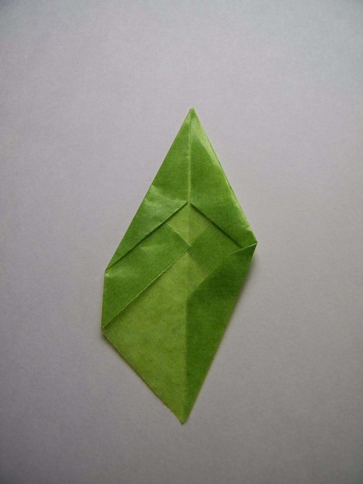 Eclectic Momma: How to Make a Pinwheel Window Star