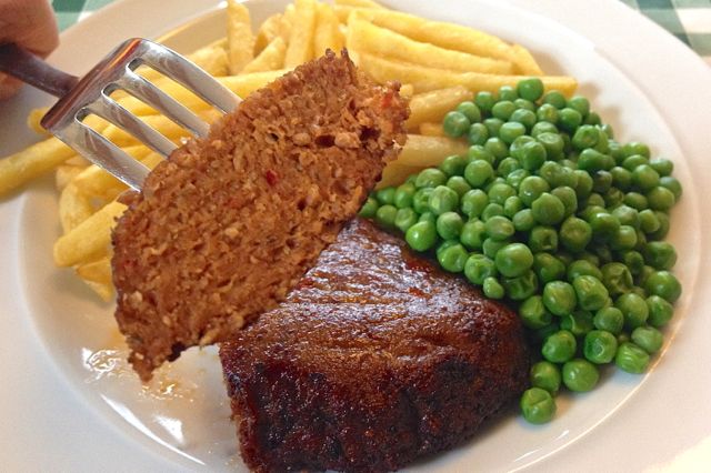 VEGANOO Vegan Reviews: Review: Viana Bonanza Veggie Steaks