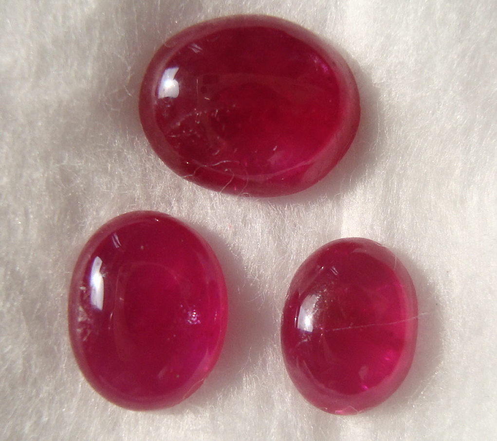 Natural Ruby, Merah merekah | PB SOLO GALLERY