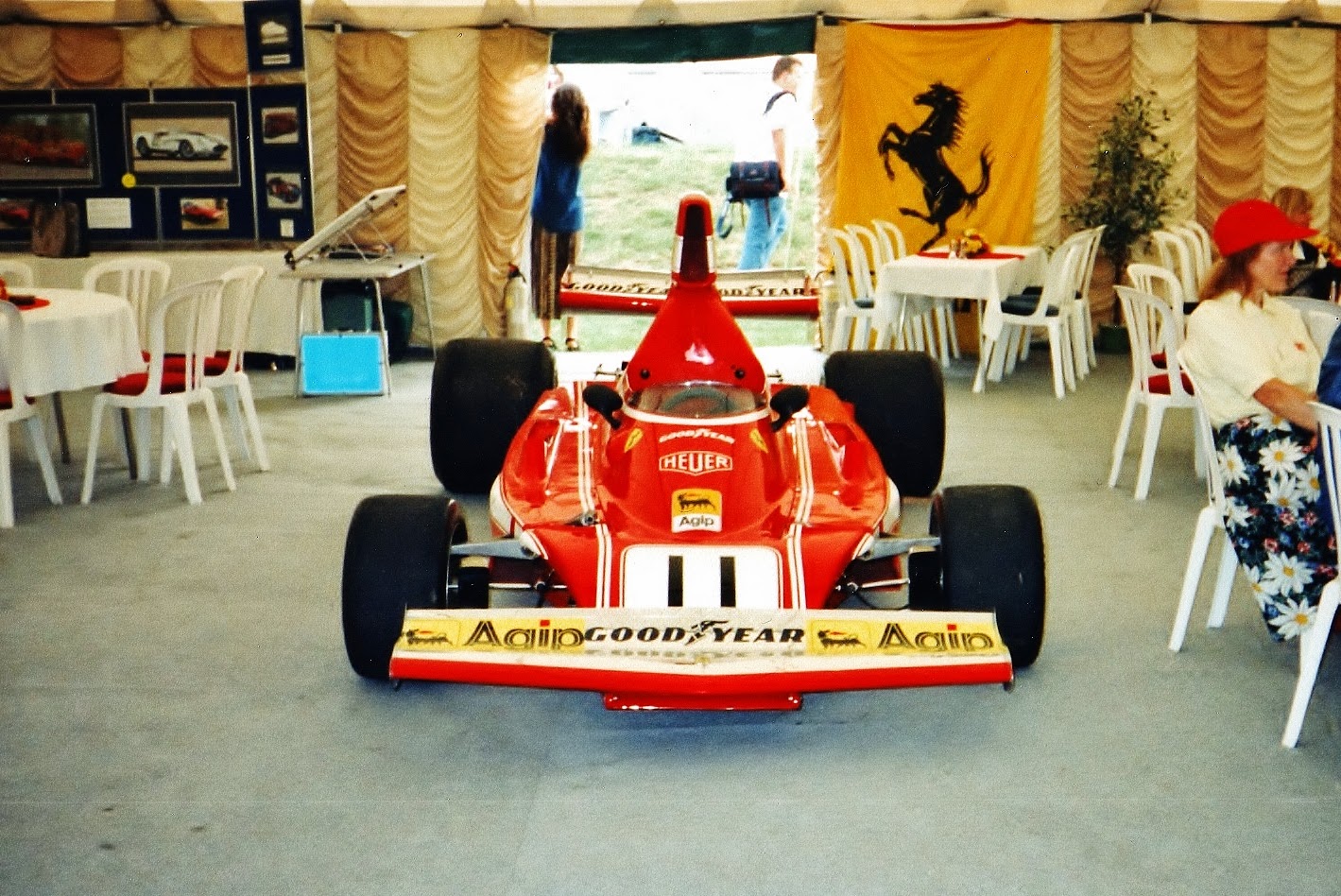 Ferraris and Other Things: Friday's Ferrari