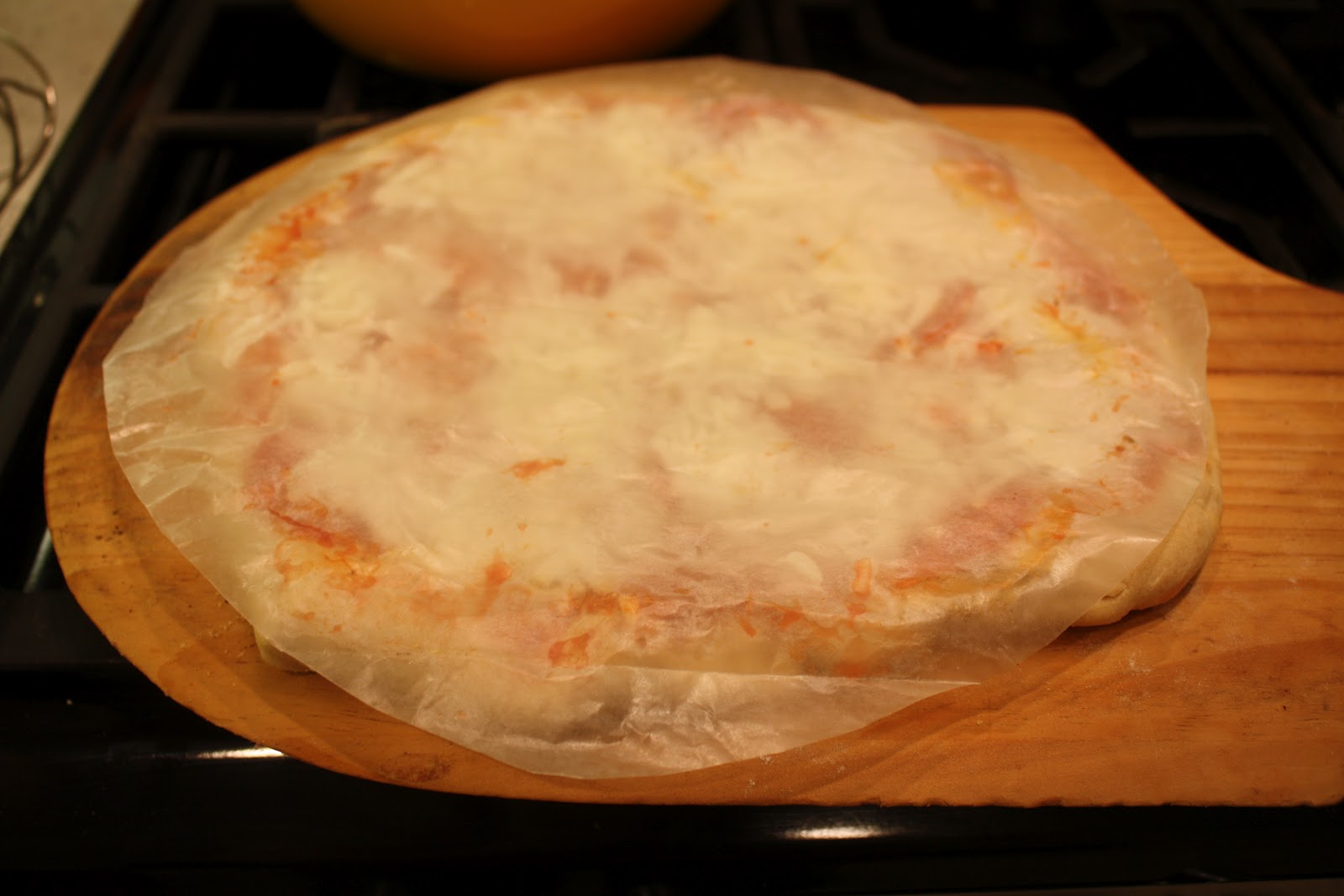 Nicole at Home: Homemade frozen pizza