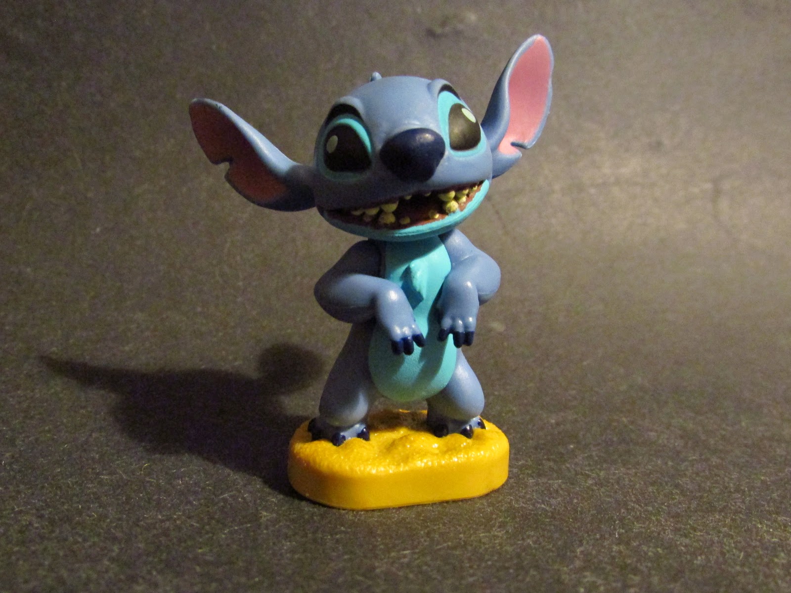 My Best Toys: PVC - Lilo and Stitch - Disney Store exclusive PVC set...