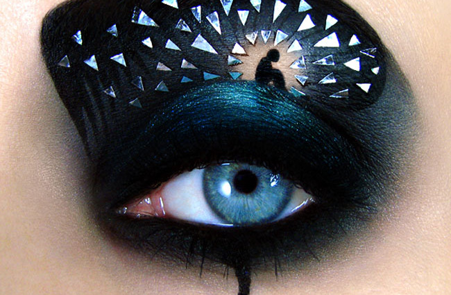 Beauty crush: Tal Peleg - The Clothes Maiden Magazine