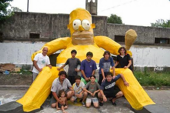 Productos sin licencia de Los Simpson que te aterrarán - Brosbit