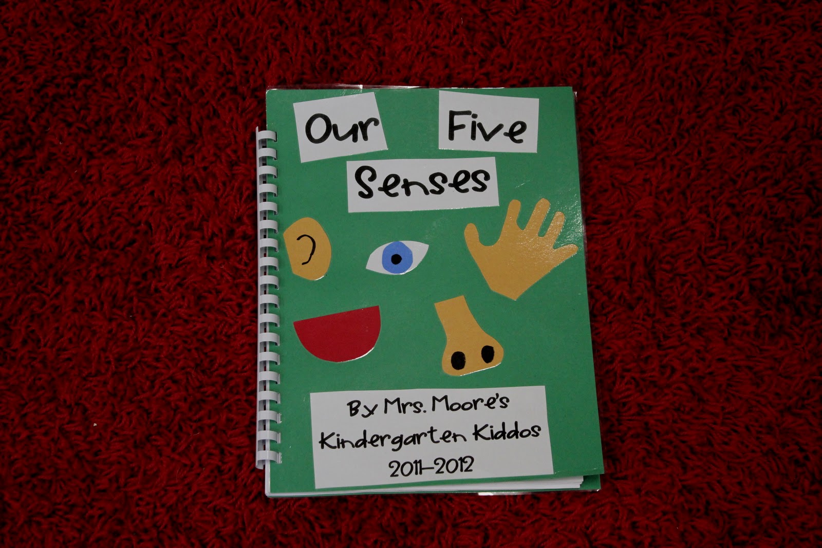 K-1 Teaching Besties: Classroom Books Freebie!