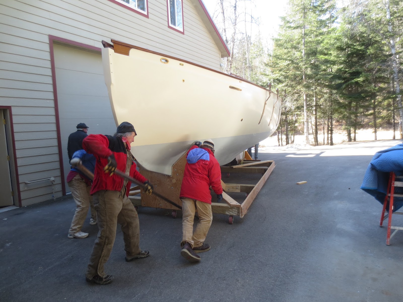 Building a NorthSea 29 - the build continues: Shrouds, Blocks and ...