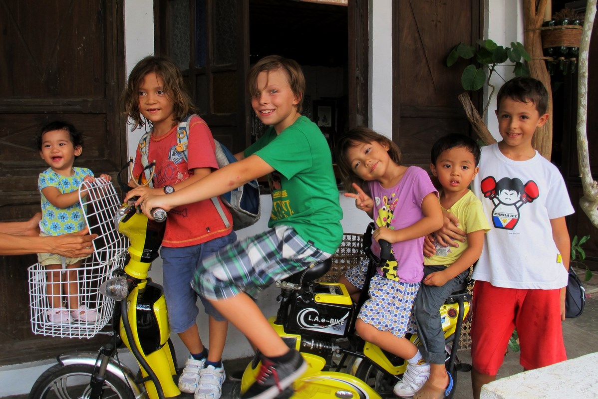 Anna's journeys: Kinabuhayan Cafe, Dolores, Quezon