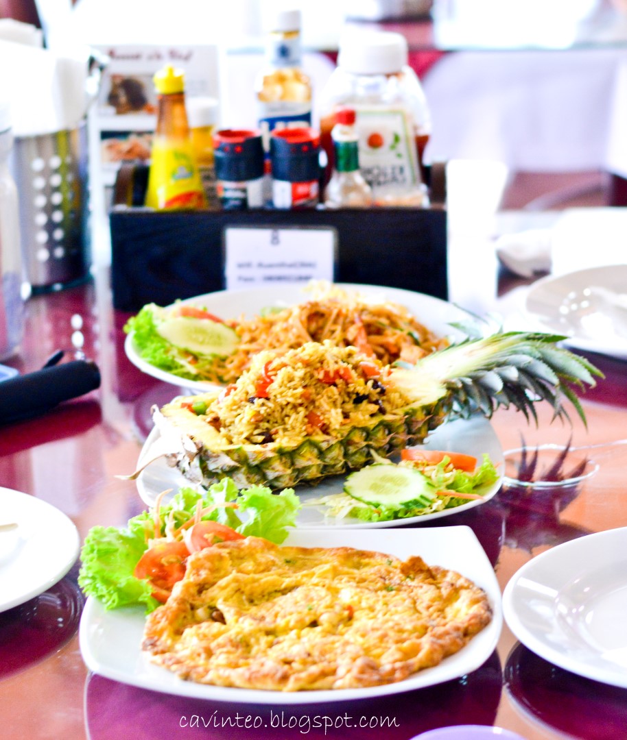 Entree Kibbles: Ruen Thai Restaurant near Patong Beach @ Phuket Island ...