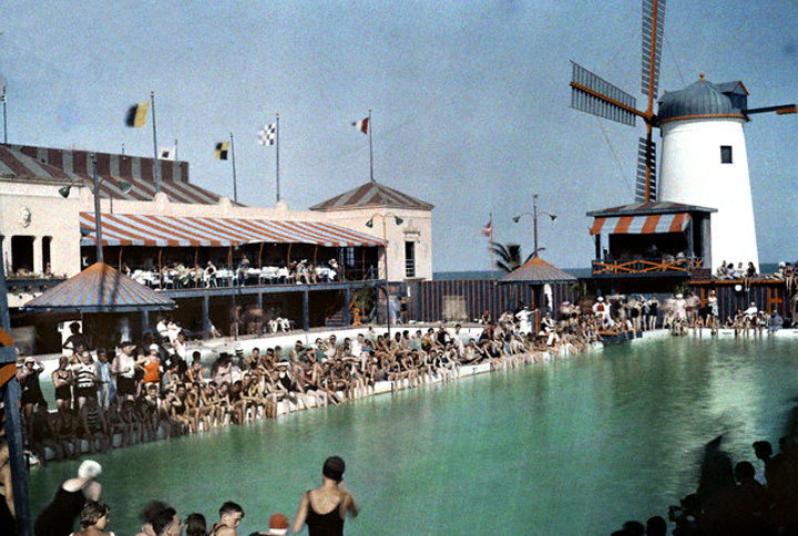Rare and Extraordinary Color Photographs Capture Everyday Life in ...