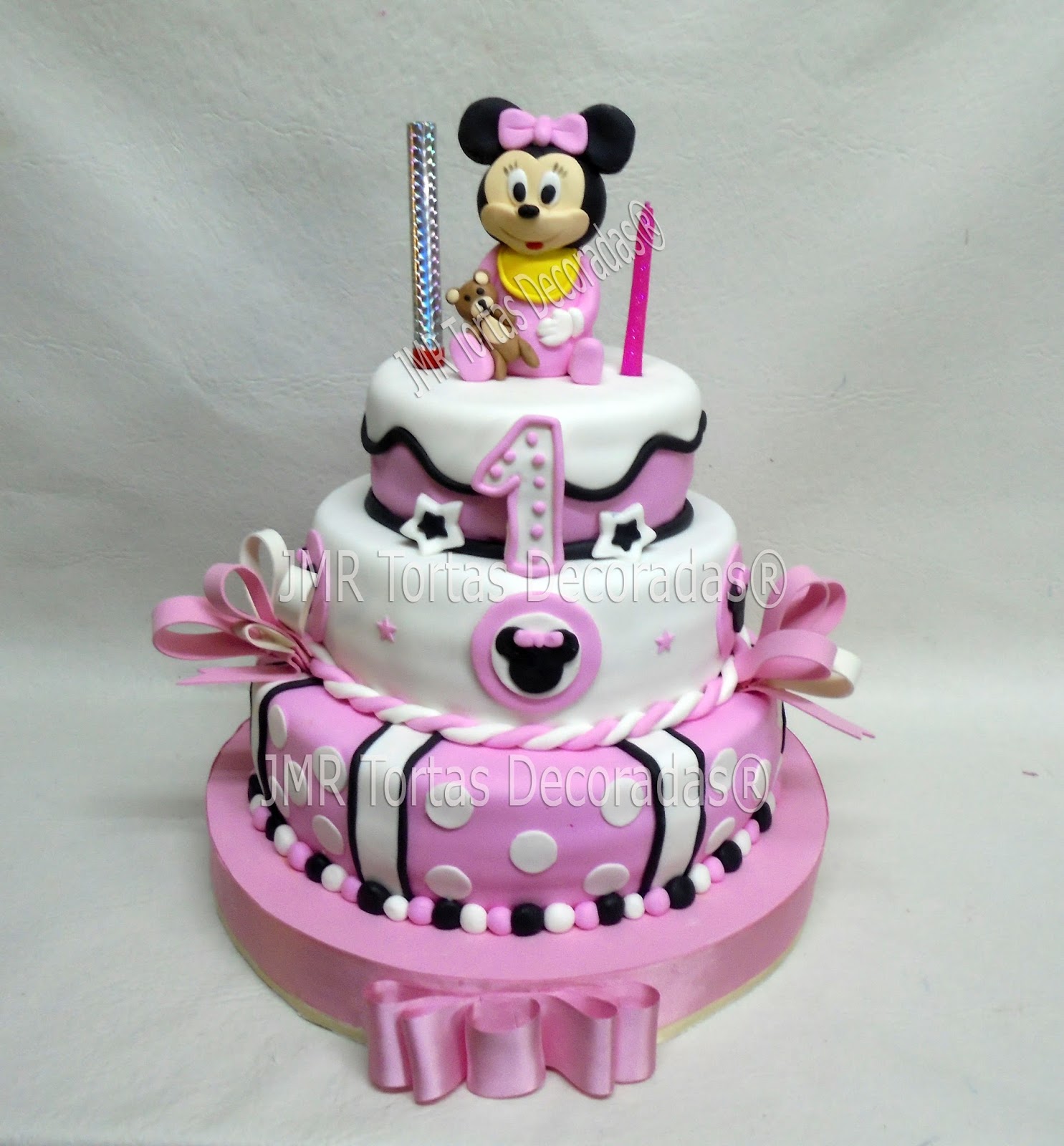 Torta Minnie Bebe | JMR Tortas Decoradas