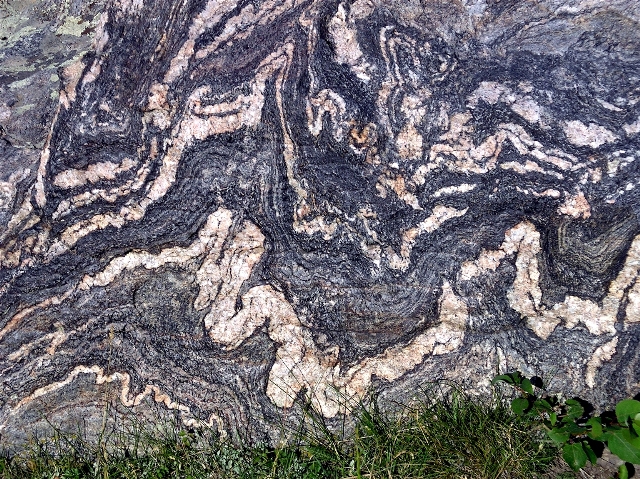 Colorado Earth Science: Migmatites:A Mixture of Igneous and Metamorphic ...